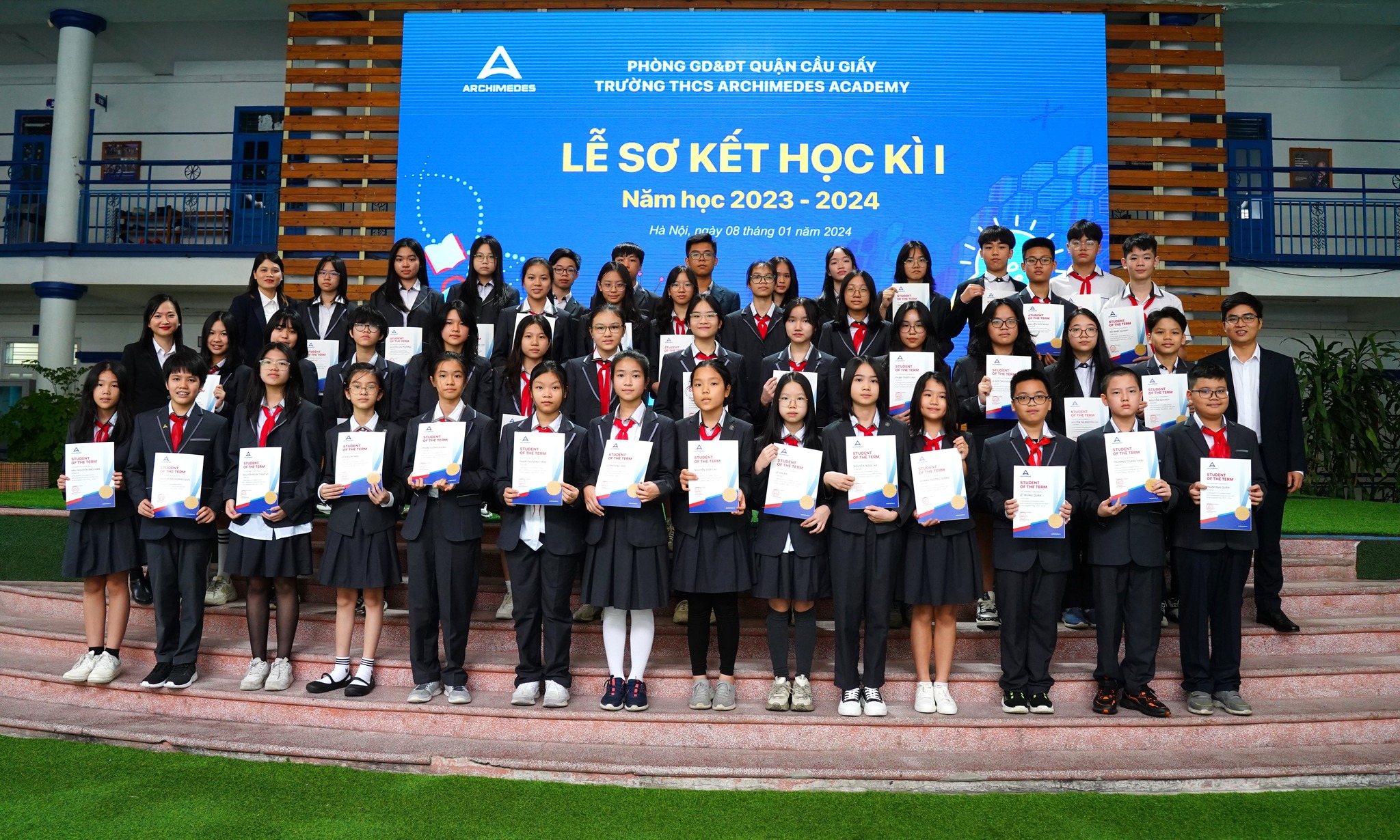 Thầy và trò Trường THCS Archimedes Academy tham gia chương trình Sơ kết Học kì I, năm học 2023 ...